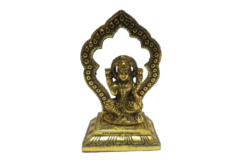 Goddess Lakshmi with Arch – Puja Celebrations